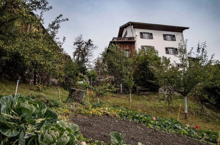 Ferienhaus FELDIS, Graubünden Cas‘alva Ferienwohnung Ferienhäuser ...