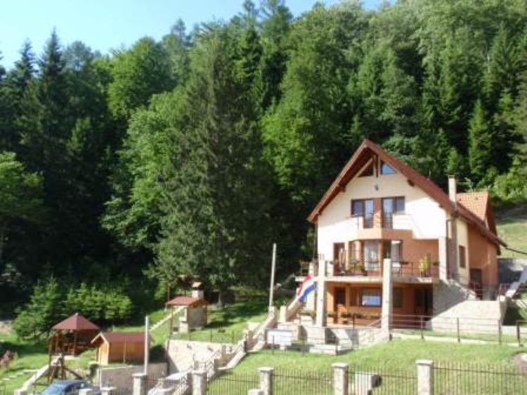 Ferienhaus Dimbul Morii/Saçele, Brasov Casa Olandeza mountain villa ...